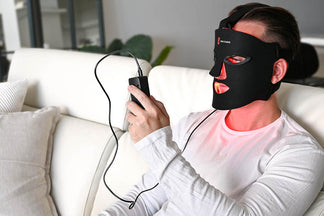 Best Red Light Face Mask | Younger-Looking Skin | BON CHARGE – Bon Charge