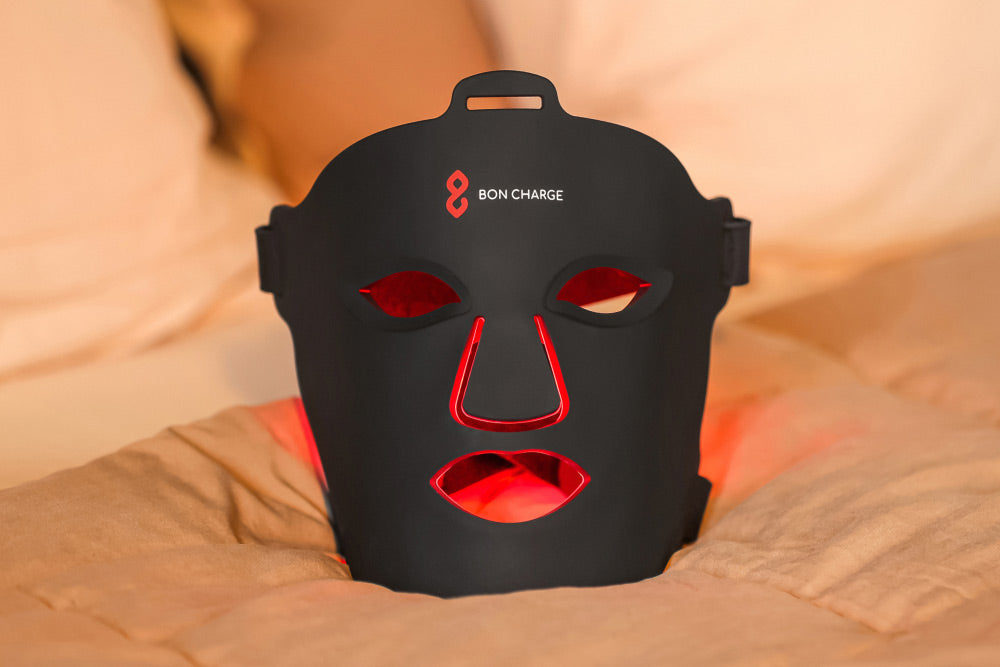 Best Red Light Face Mask | Younger-Looking Skin | BON CHARGE – Bon Charge